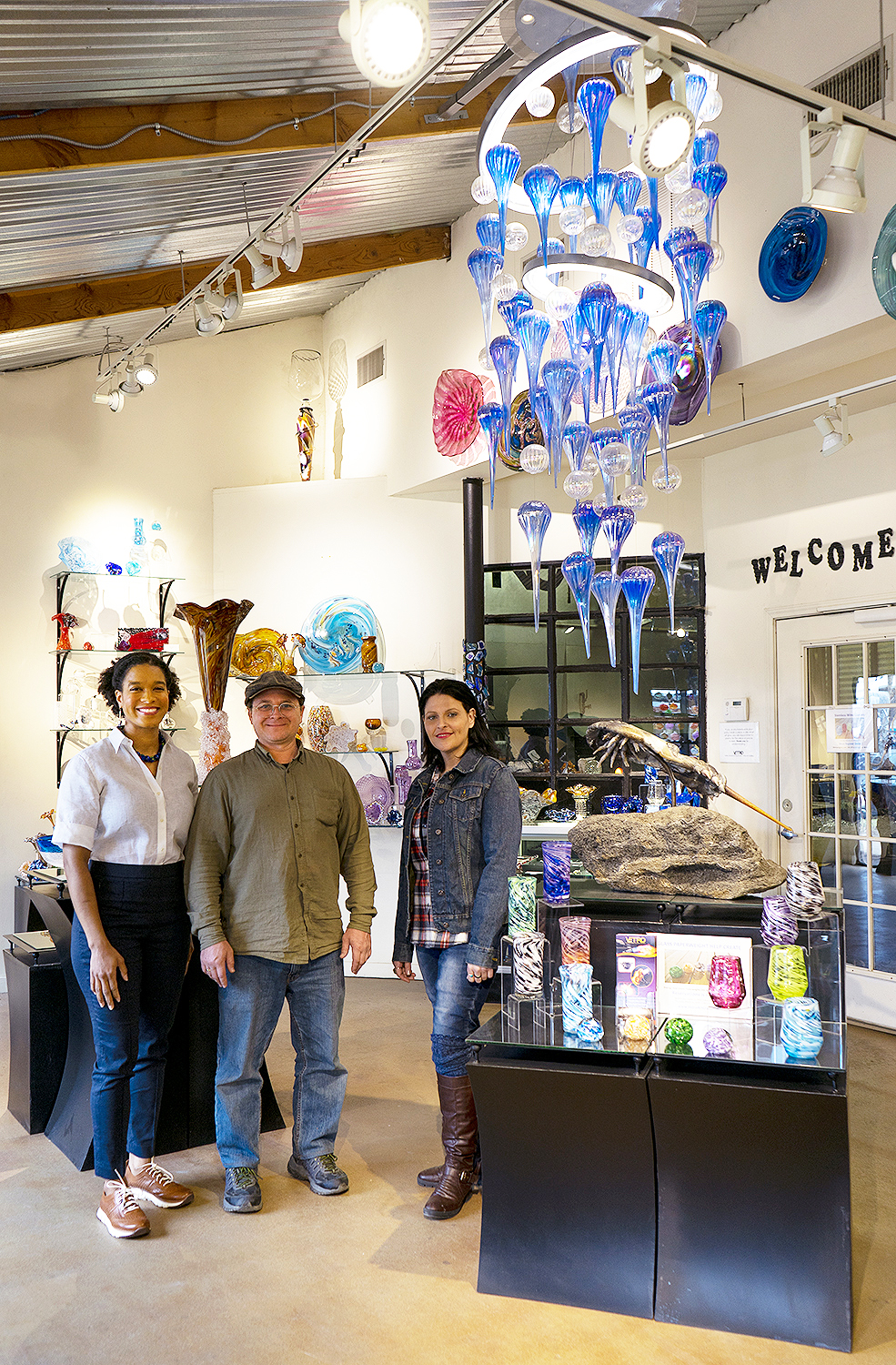 Getting creative with VETRO Glassblowing Studio & Gallery – Interiors ...